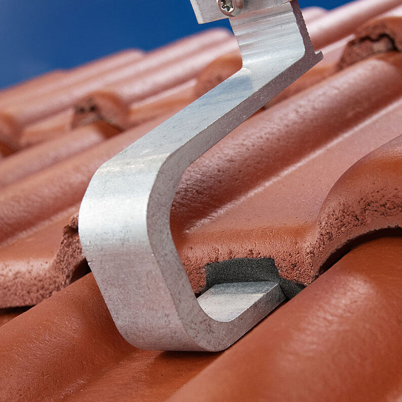 Zuverlässig abgedichtet – mit der Dachhakenabdichtung von SL Rack | SL Rack